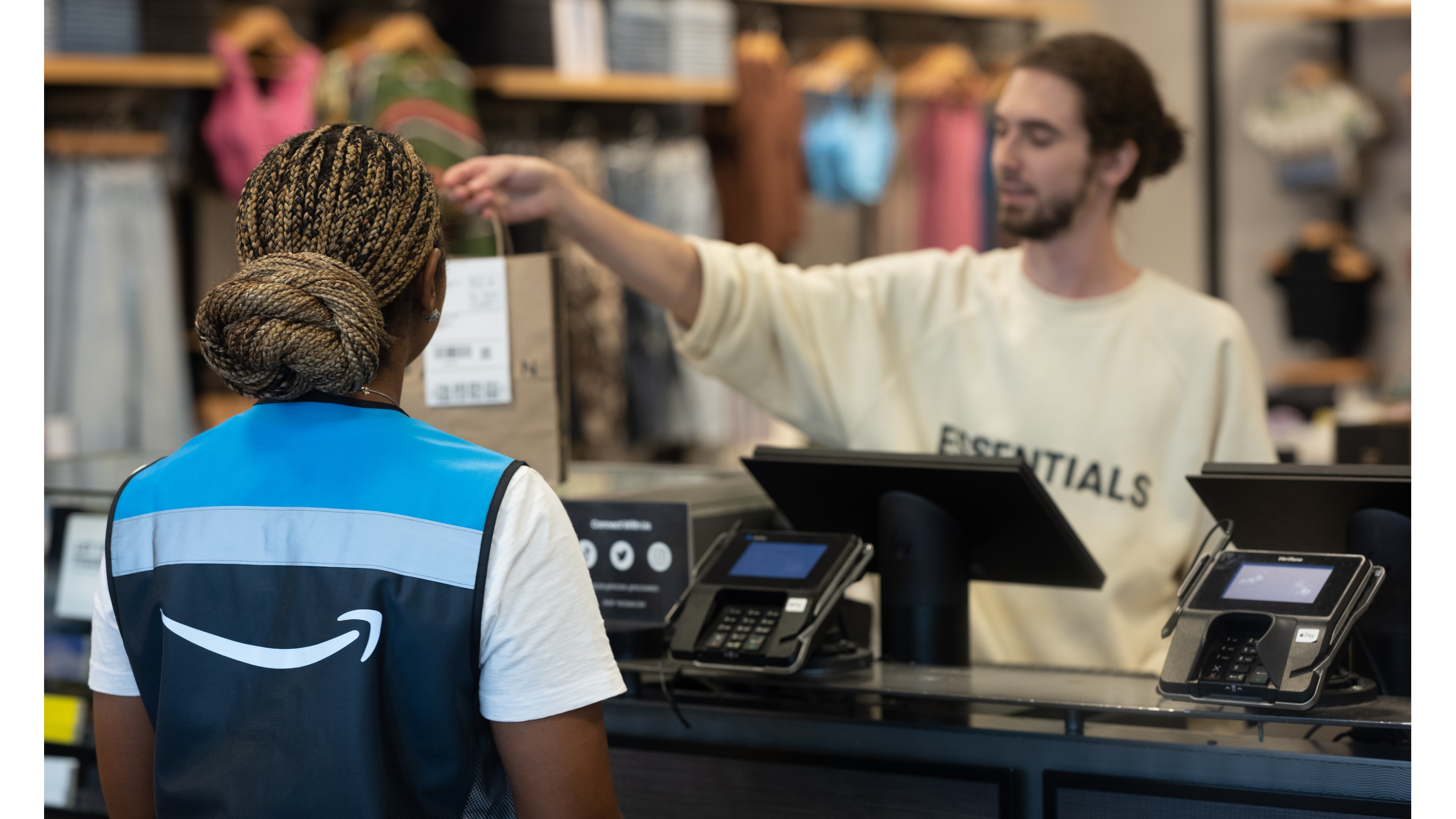 Amazon UK launches digital insurance store - Retail Systems
