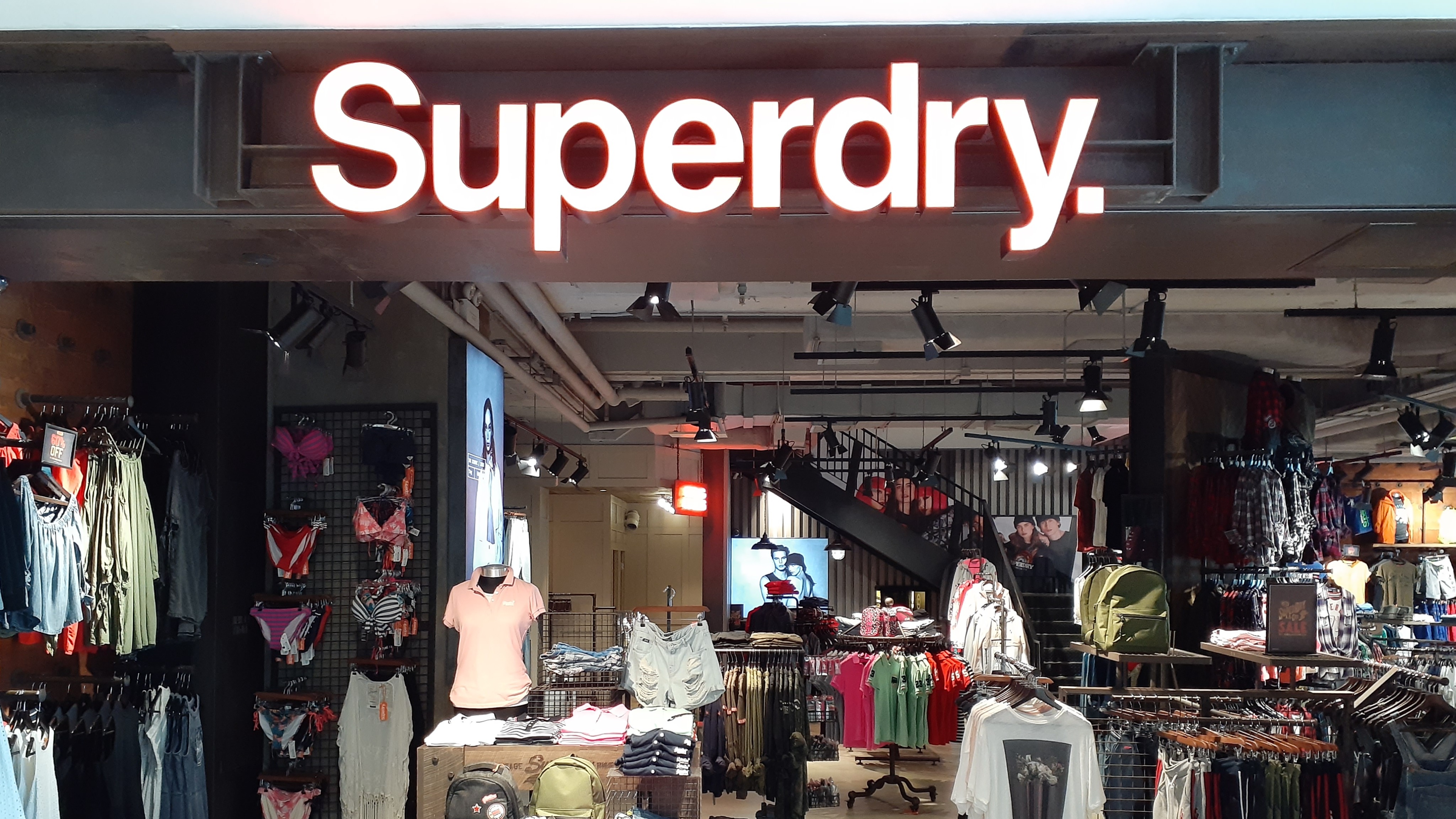 Superdry implements AI-powered task management platform - Retail Systems